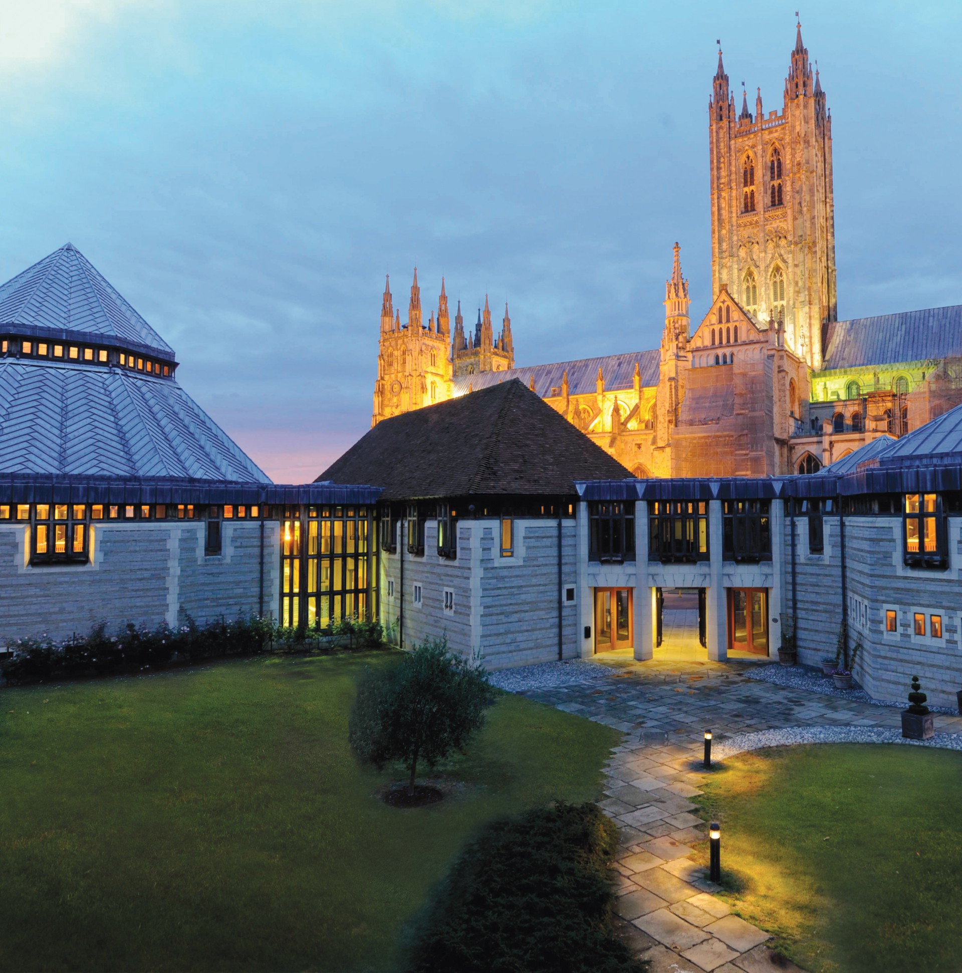1 External - Canterbury Cathedral Lodge
